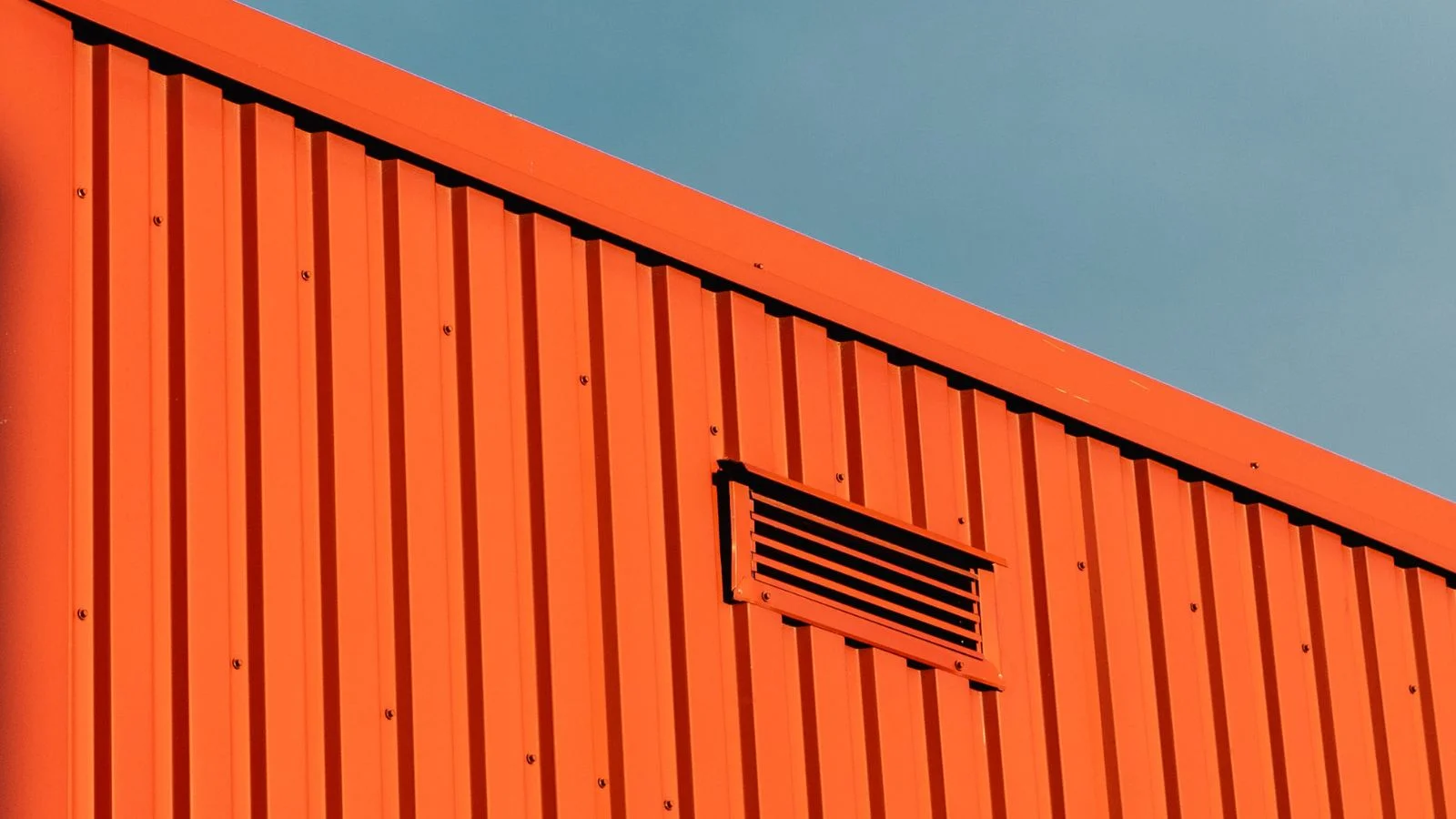 How To Ventilate A Shipping Container